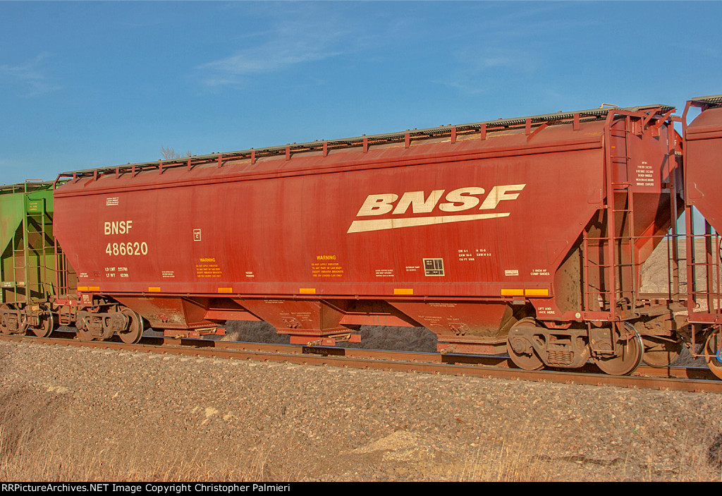 BNSF 486620 on H-DILKCK1-05